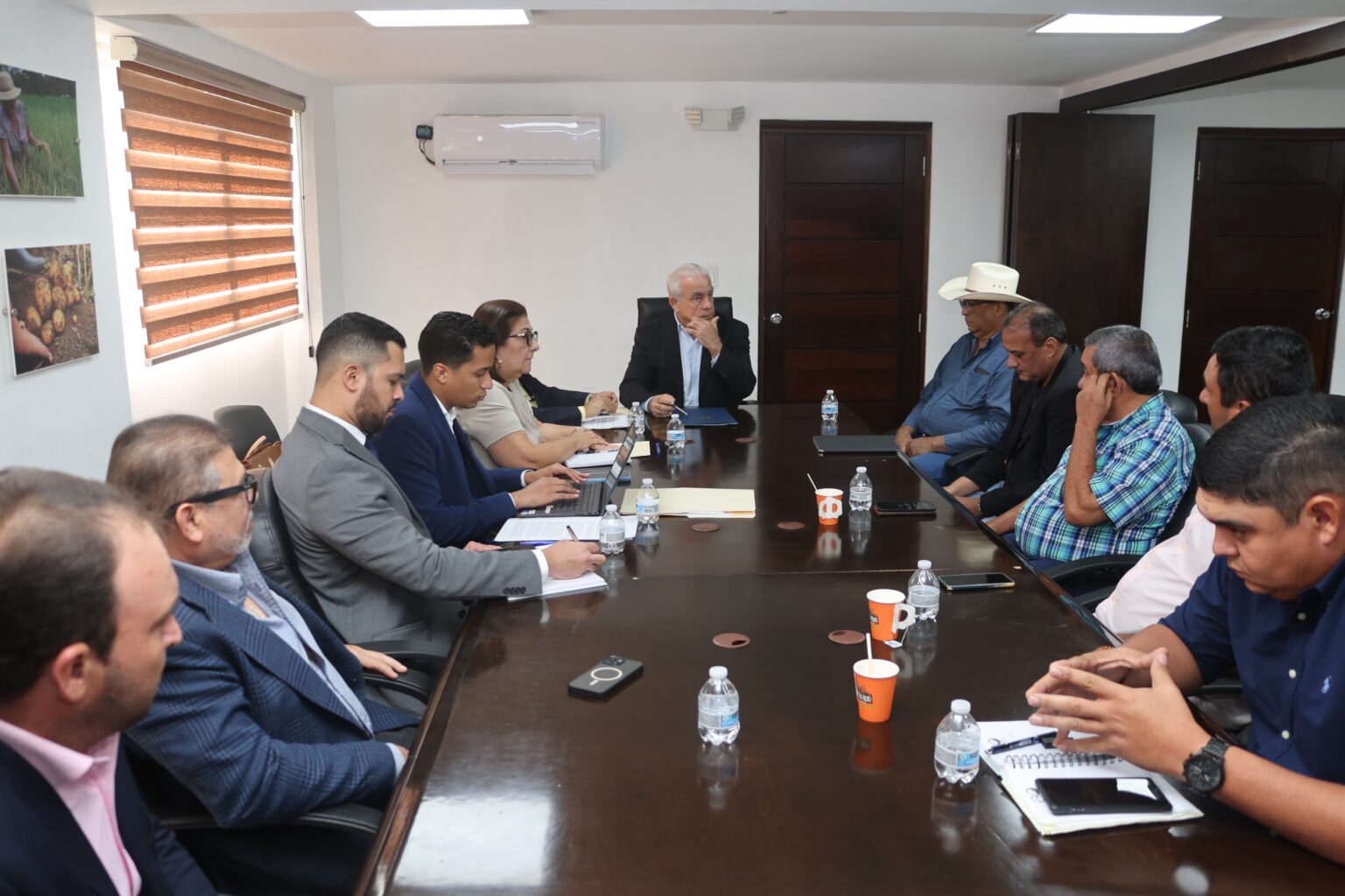 Acuerdan instalar mesa técnica de maíz para dar seguimiento a tema de ...