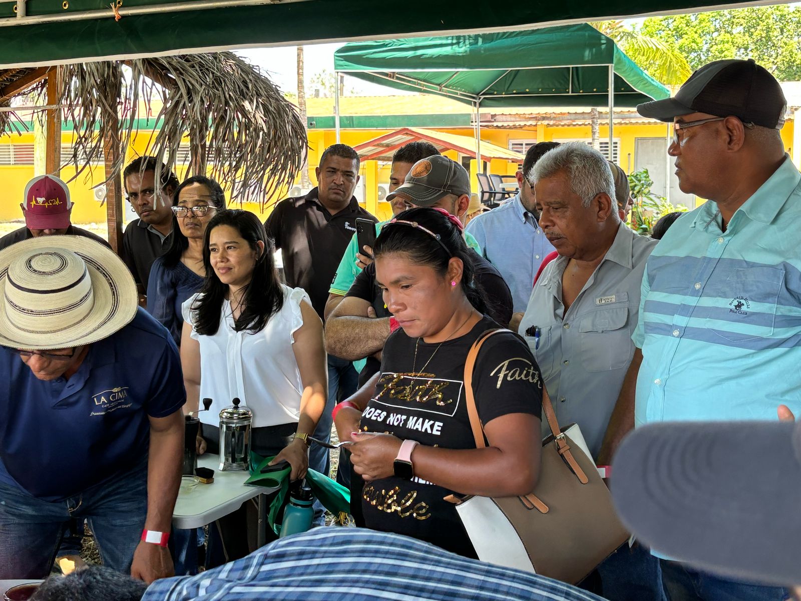 Fomentan desarrollo del sector cafetalero en Panamá - Ministerio de Desarrollo Agropecuario